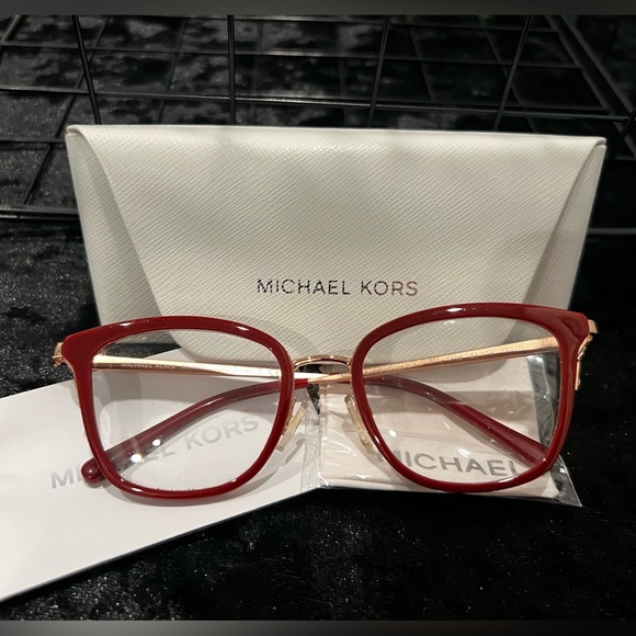 Michael Kors | Accessories | Michael Kors Mk332 Coconut Grove ...